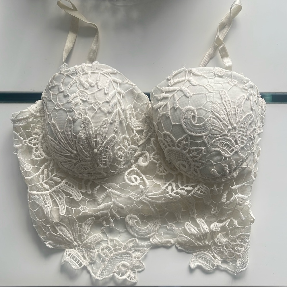 Beautiful Vintage Lace Bustier Corset Off White Bebe … Gem